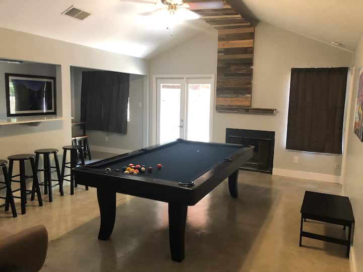 Sweet 420 (No Cleaning Fee) - Austin