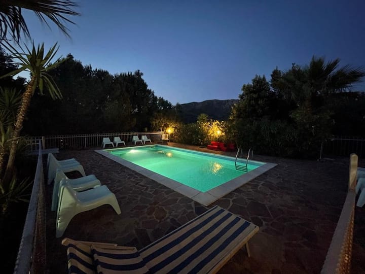 Villa Avec Piscine En Sardaigne Dans Oliveraie - Sardaigne