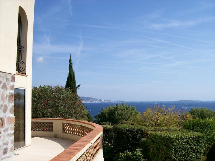 Studio Vue 180° Cannes Les Iles De Lérins - Mandelieu-la-Napoule