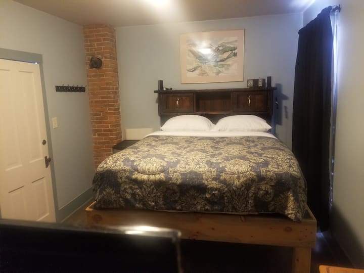 Authentic Mountain House: Room #3 - Fairplay, CO