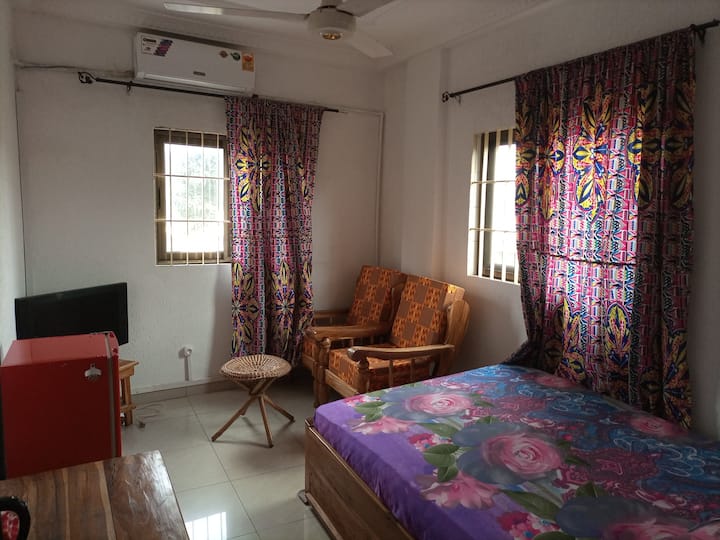 Villa Cyvadier 10 Minutes From Airport, Studio 3 - Lomé