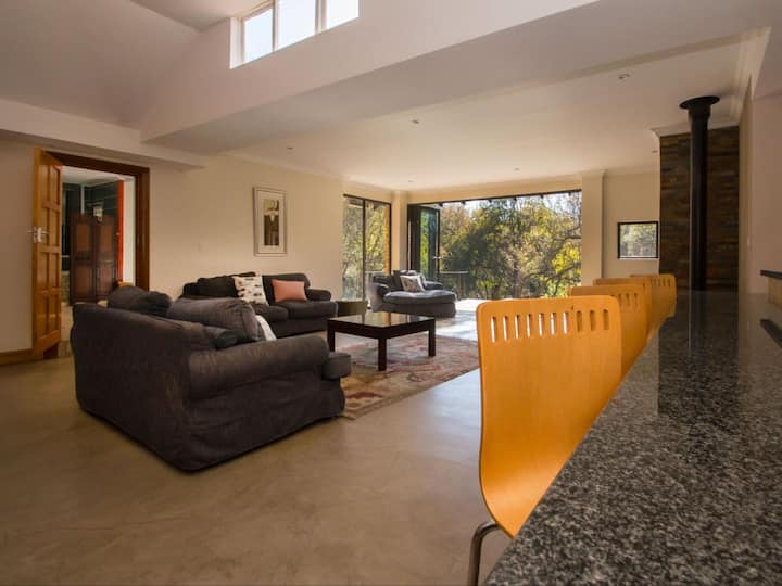 Exclusive Couples Unit - Hekpoort