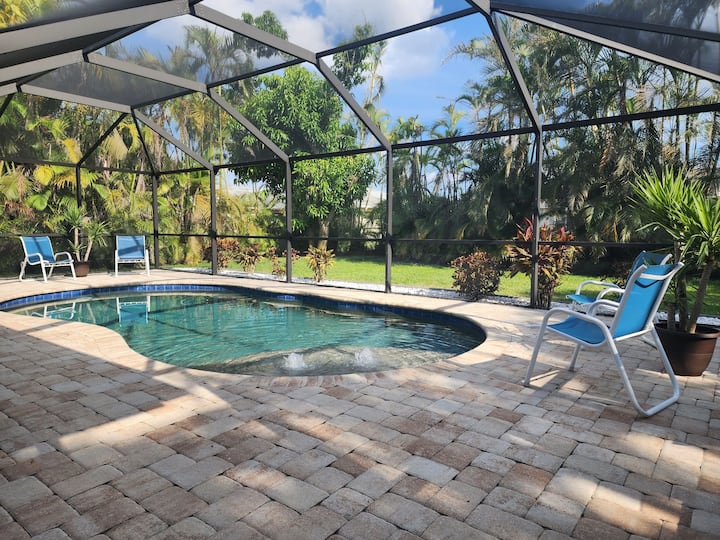 Pool Home + Perfect Location - Cape Coral, FL
