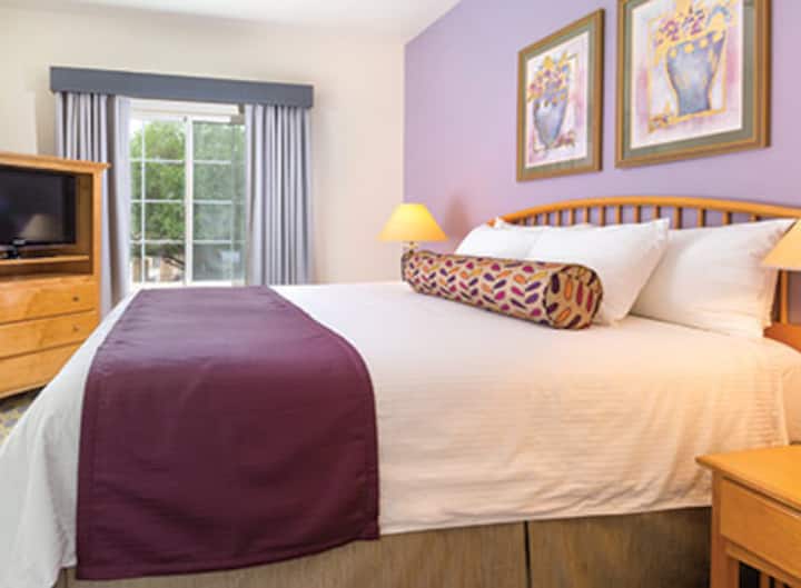 Cathedral City One-bedroom Condo - Sleeps 4 - Palm Springs, CA
