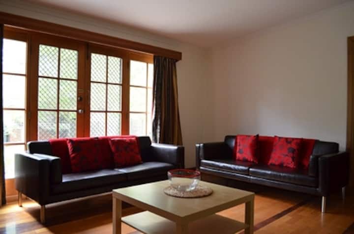 Hahndorf 3 Bedroom Retreat - Main Street - Hahndorf