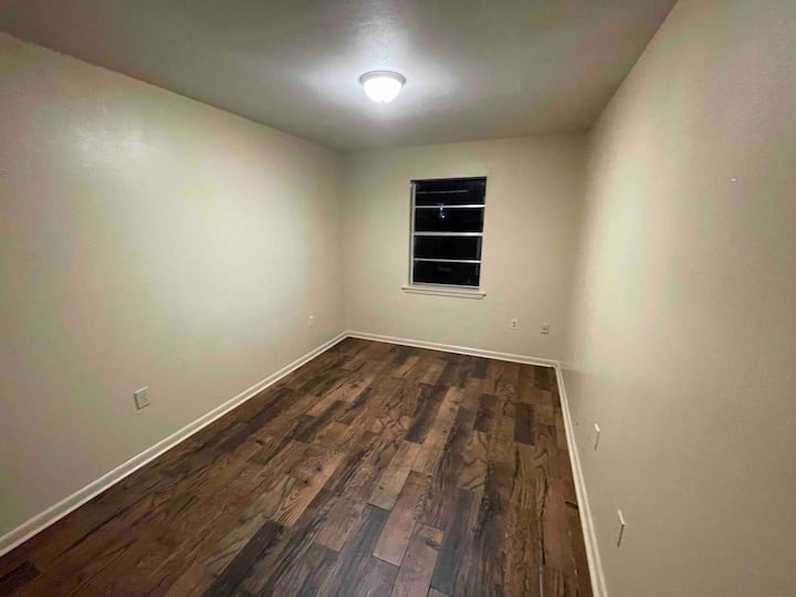Cute Sleeps 6 Walk To Lsu - Baton Rouge, LA