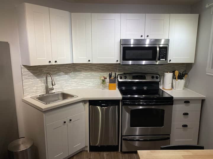 Gorgeous Fresh 1bd 10min To Ottawa - Gatineau