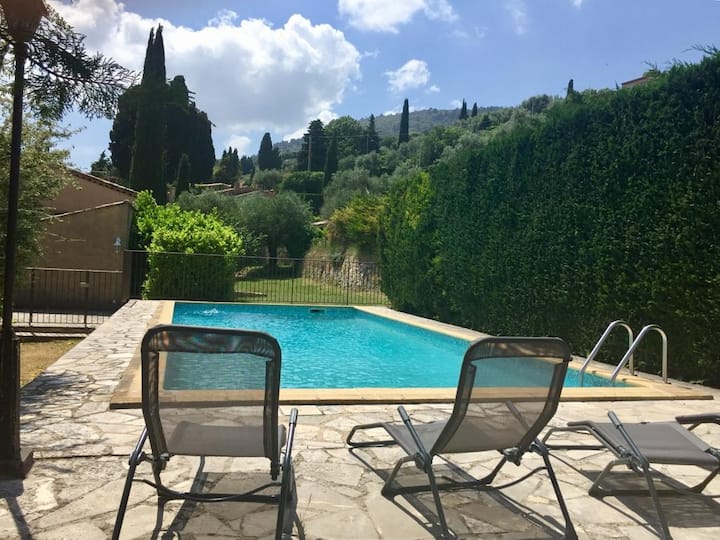 Duplex 40m2, 10 Minutes En Voiture De Grasse - Grasse