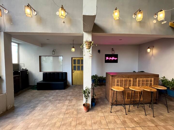 The Penthouse Homestay - Jaipur