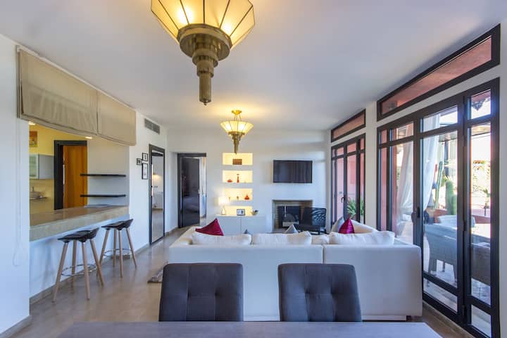 Superbe Appartement Avec Piscine Prés Des Golfs - Marrakesh