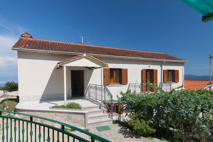 Sveta Jelena Holiday House - Mošćenička Draga
