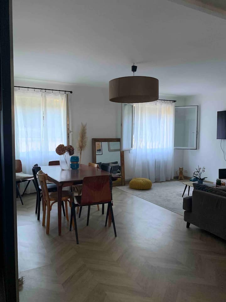 Résidentiel Proche Métro Et Accès Autoroutiers - Marseille