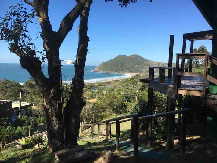 Casa Na Praia Silveira Norte Com Uma Vista - Garopaba