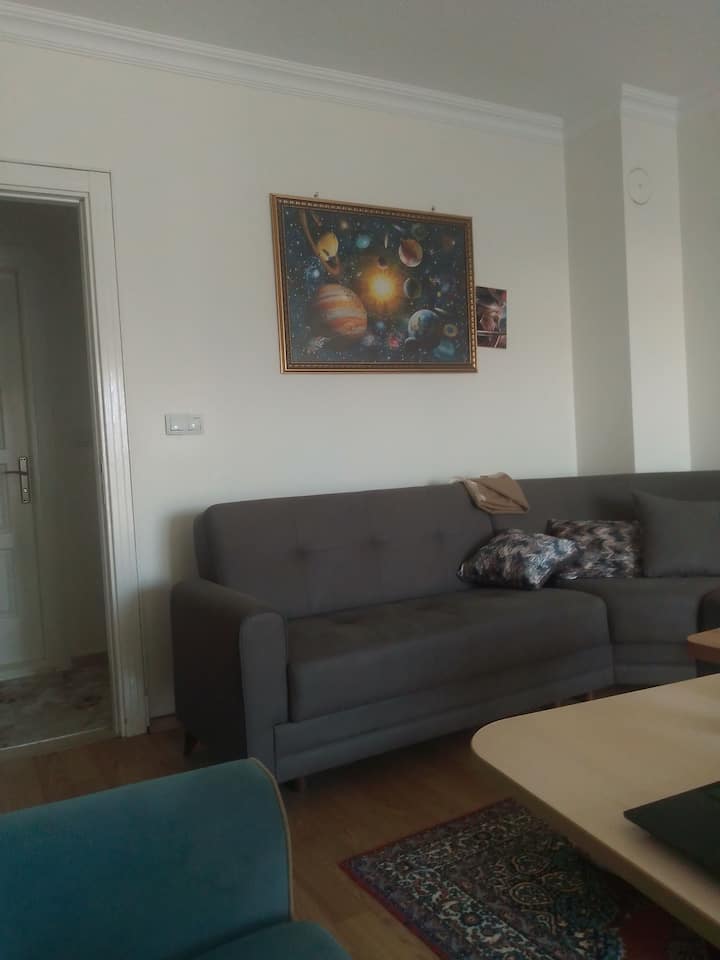 Sakin Temiz Güvenlikli Bütün Imkana Sahip Daire - Ankara