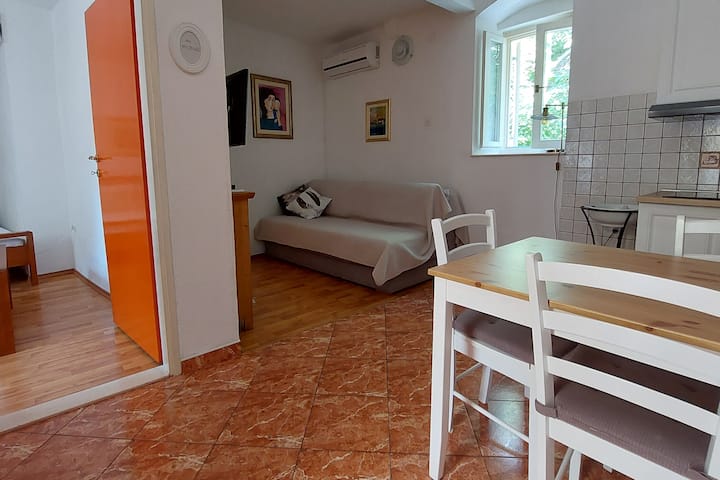 Mikula Apartment In Historic Centre - Vis