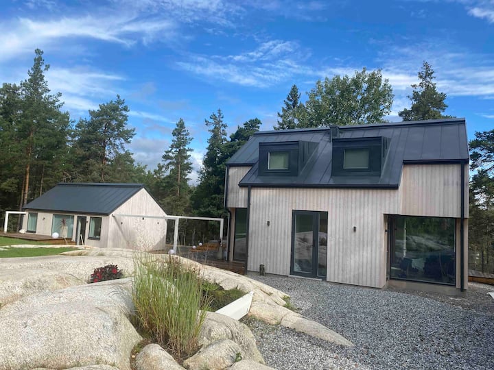 Underbart Gästhus Med Utespa - Vaxholm