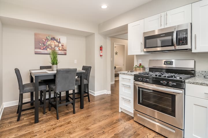 *Extended Stay* Elgin Fhs Rental - Jay St - 엘긴