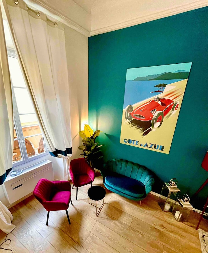 Charming Spacious Duplex Vieux Nice, 6 People - Nice