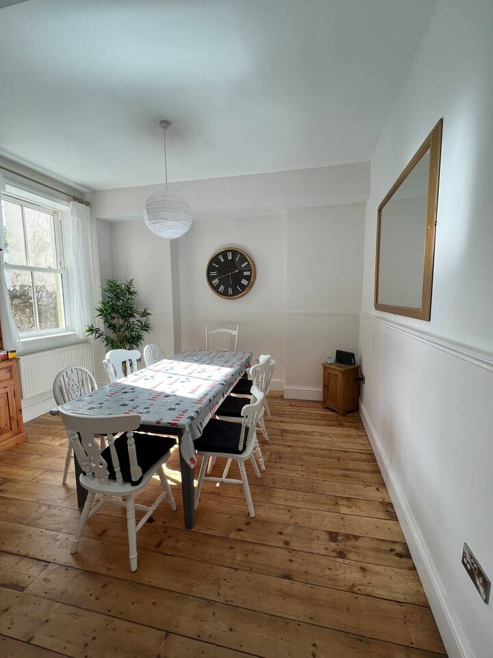 Teignmouth Seaside House With Garden - Dawlish