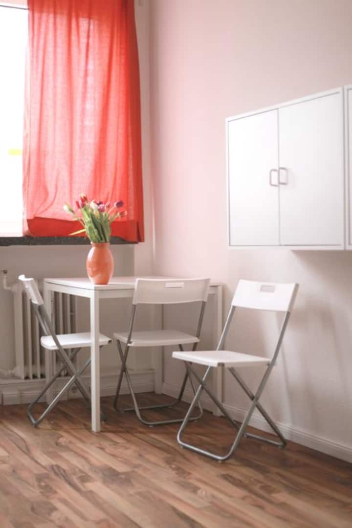 Ii Central 4-bed-room, Next To Berliner Tor Ii - Hamburg