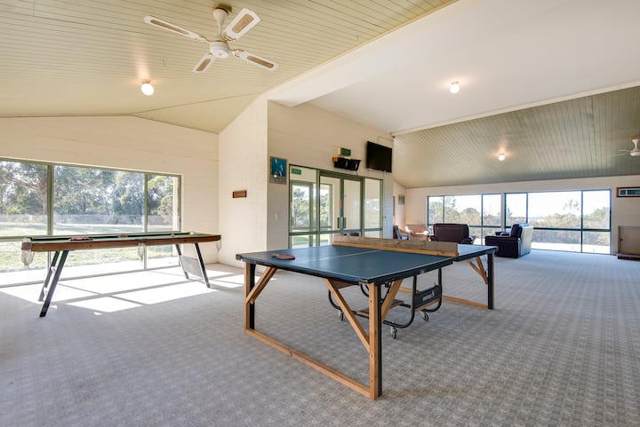 Gippsland Lakes Room 9-rookery Loft - Bairnsdale