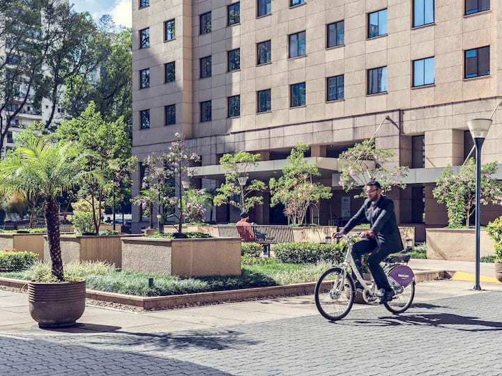 Flat, 2 Roons, 45 Mts, Subway On The Corner-moema. - Moema