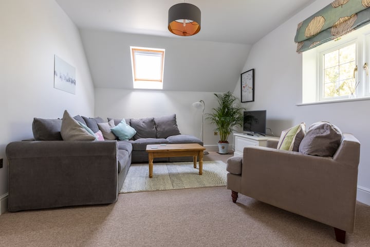 The Annexe At Longacre, Near Winchester - Hampshire