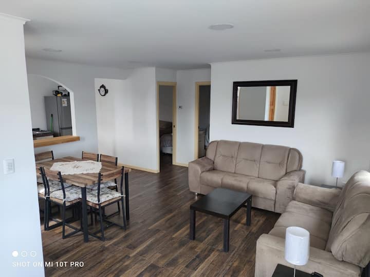 Casa 2 Amplia Y Cómoda - Natales