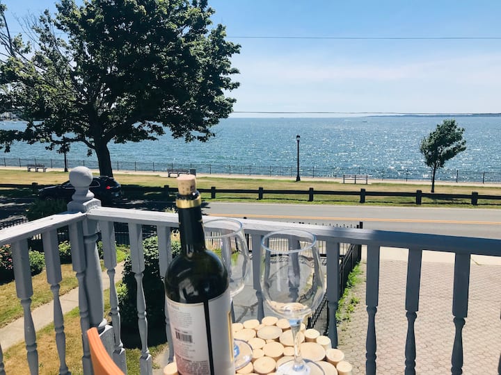 Ocean View Cottage: Yale, Beach, Golf & Wedding - New Haven, CT