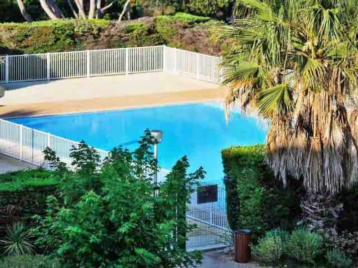 Duplex T3 En Bord De Mer 2 Chambres - Var