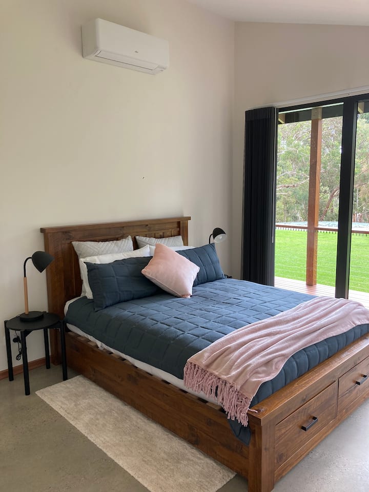 Buckley Estate Farm Retreat - South Australia