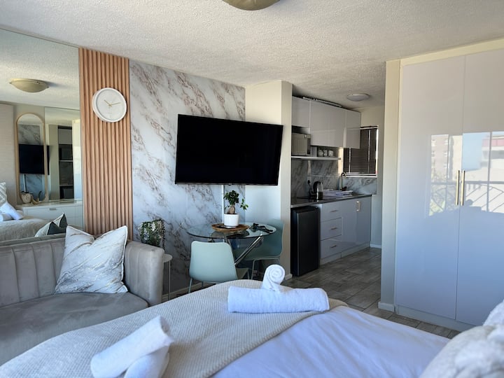 Skyetide Collection - Monte Blu - Parklands