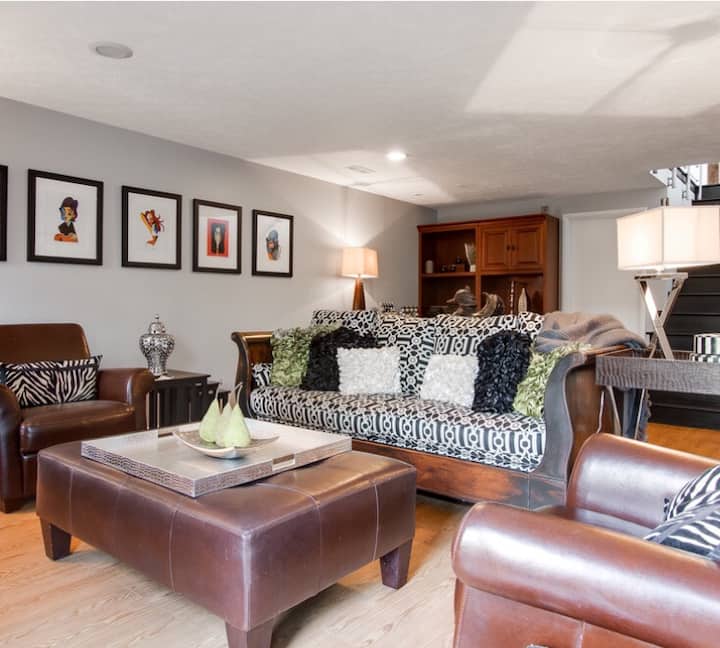 Design Winning Studio Located Near Fabulous Venues - Louisville, KY