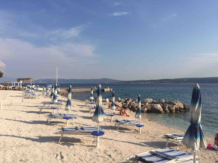 Villa Goldy,  Apartman Für 4 Personen, Am Strand - Selce