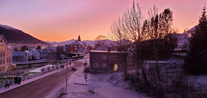 Apartment With Lovely Views - Tromsø