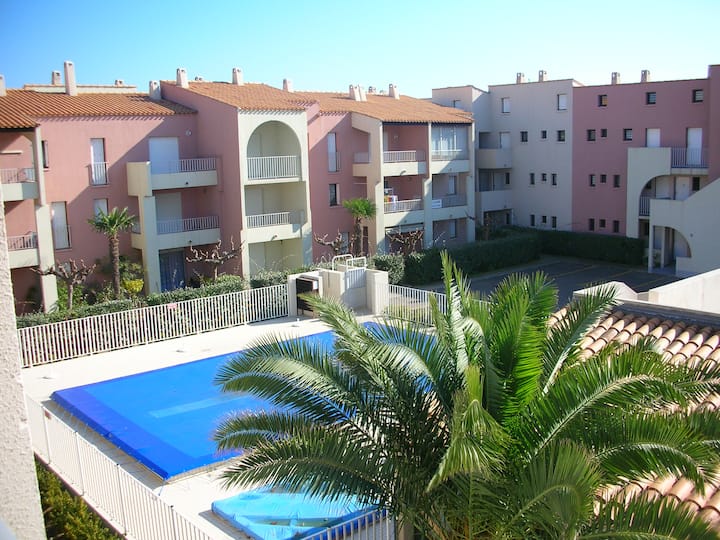 T2 Cabine Mezzanine 
 250m Plage
Pisc Mai,fin Sept - Agde