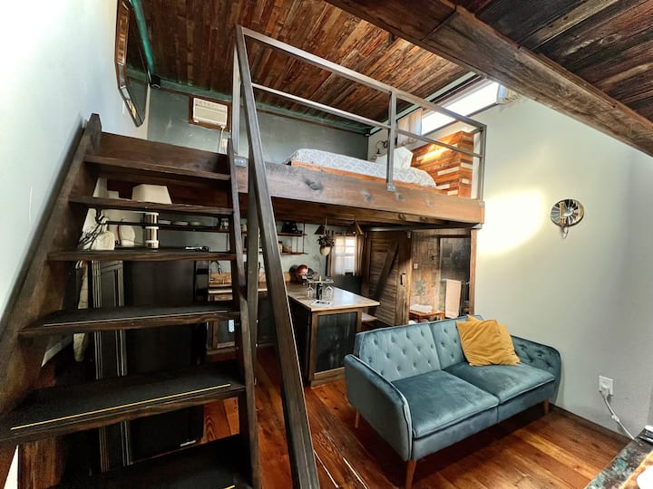 South Congress Bamboo Garden House - Southpark Meadows - Austin