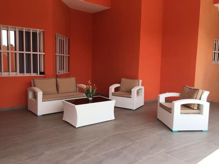 Uniq House - Lomé