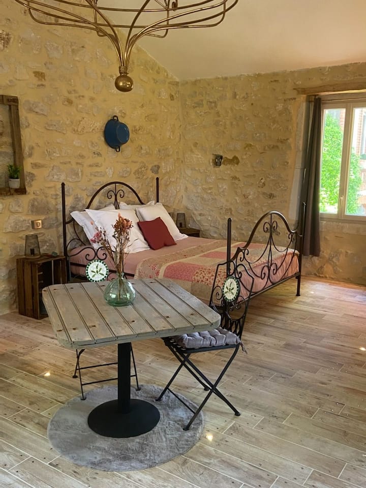 Douce Escapade Au Coeur De L'ardèche - Bourg-Saint-Andéol