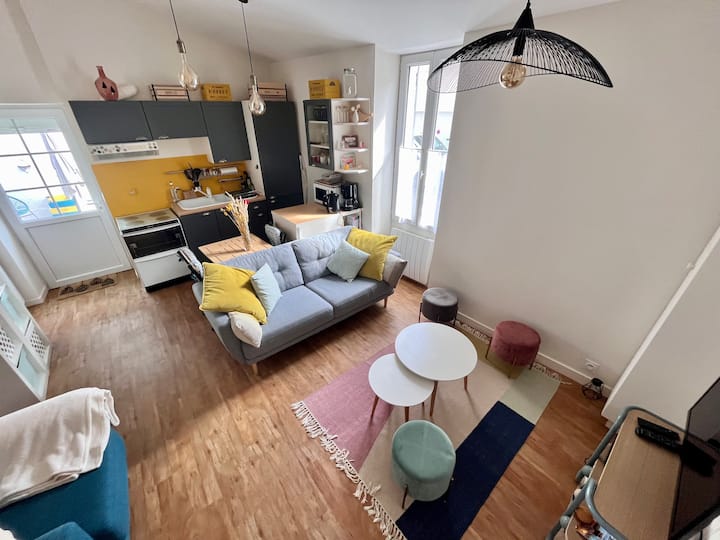 Charmante Maison Avec Cour à 5 Min Du Centre-ville - La Rochelle