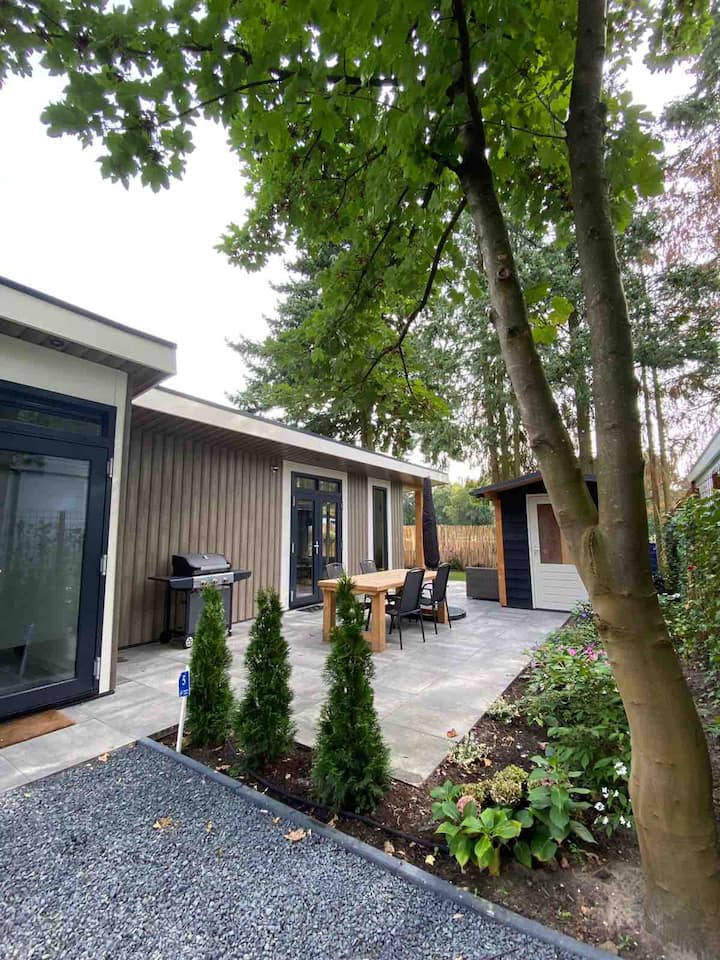 Moderne 4-pers Recreatiewoning Op Rustig Park - Ermelo
