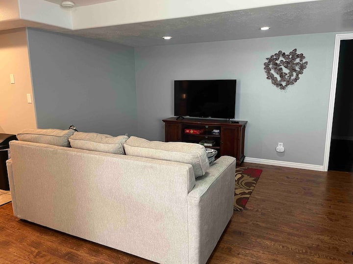 Springville Basement Apartment - Springville, UT