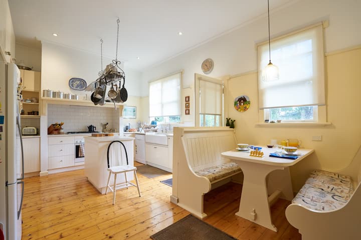 Plover's Rest Homestay - Blue Room Twin Share - Phillip Island