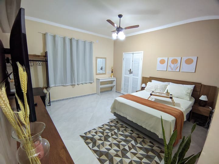 Flat Encantador Localização Privilegiada C/ Ar. - Cabo Frio