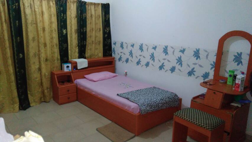 Unique Hostel, UCC, Cape Coast. 【 SEP 2021 】 Guesthouse in Cape Coast ...