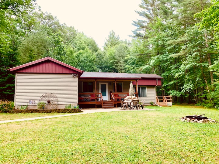 Red Bear Cabin Higgins Lake - South Higgins Lake State Park, Roscommon