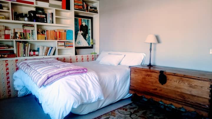 Dormitorio Privado, Amplio Con Baño Integrado - Madrid