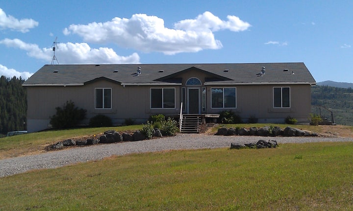 White Pines Hideaway - Soda Springs, ID