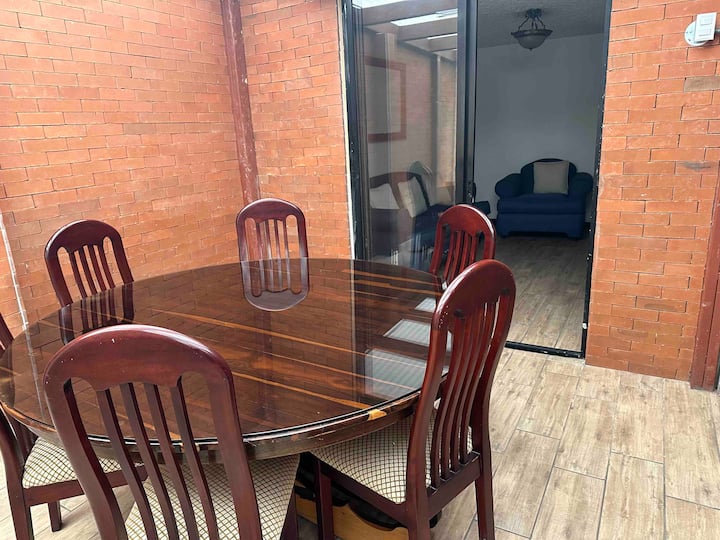 Alojamiento Para Familias 8 Camas Casa Zona 14 - Guatemala City