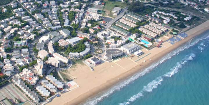 Casa Indipendente Con Giardino - Rodi Garganico